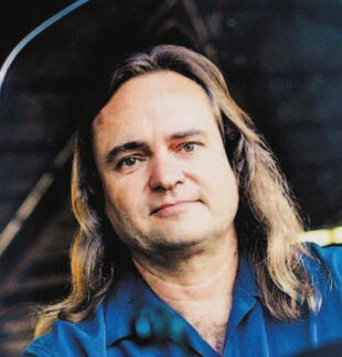 Our Team - Somnium Guitars