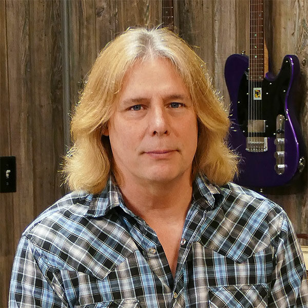 Our Team - Somnium Guitars